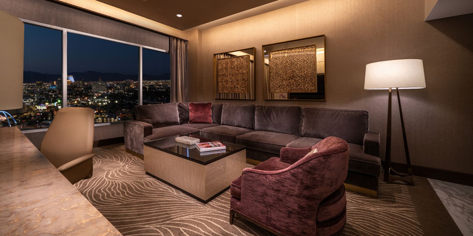Marra Style Signature One Bedroom King Suite | SAHARA Las Vegas